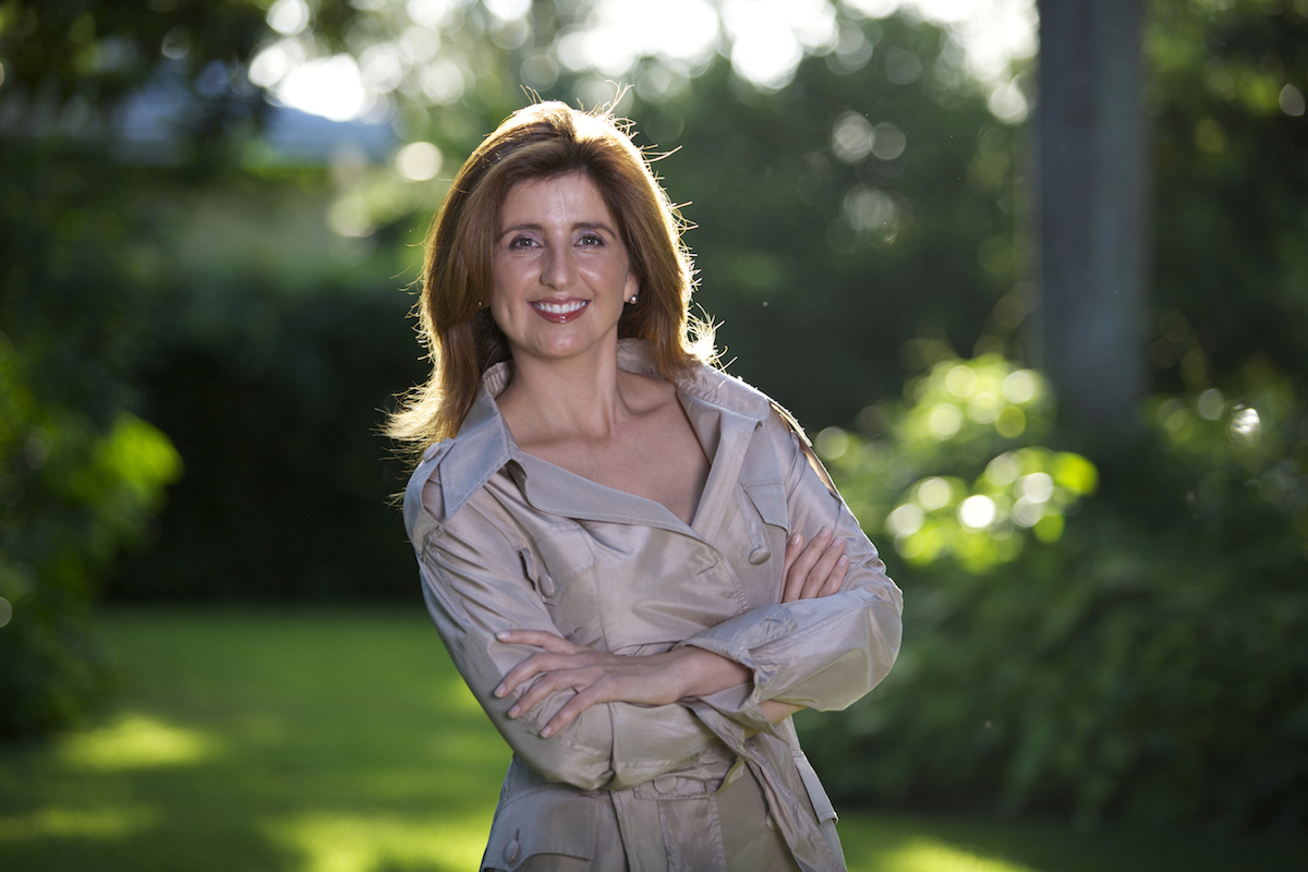 Natural Medicine Expert Patricia Tello Signs Publishing Deal With ...